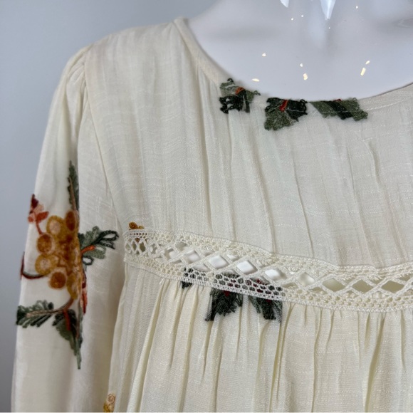 fig and flower | Tops | Anthropologie Fig And Flower 34 Sleeve Floral ...